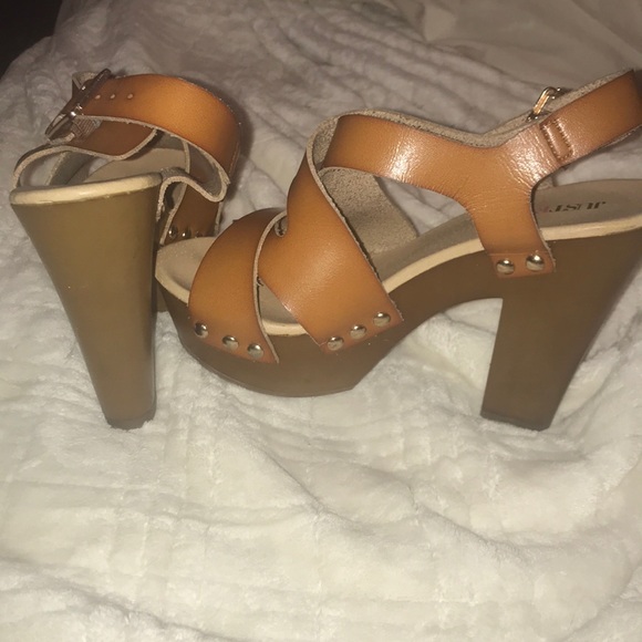 JustFab | Shoes | Cognac Platform Sandal | Poshmark